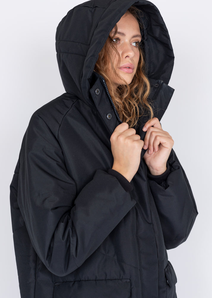 New Arctic Jacket – Danish design for the coldest of days – Crystal Rainbow